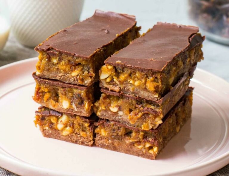 4 Quick And Easy No-Bake Slices (That's Right, No Oven!)