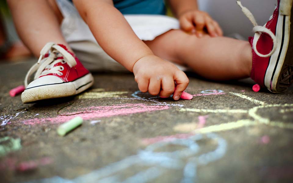 10 Budget Ways To keep The Kids Busy During The School Holidays